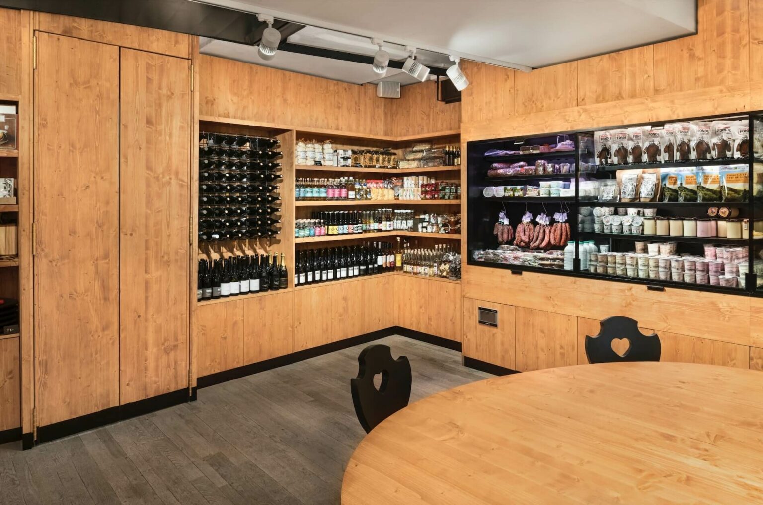 Enter In A New Cheese Shop, It Uses A Strong Design Typology Where ...